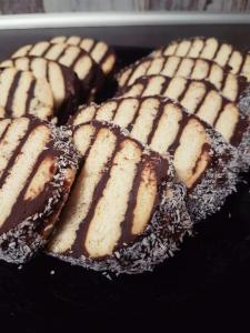 Retró Albert kekszes süti, gyors finomság, sütés nélkül – Közösségi ...