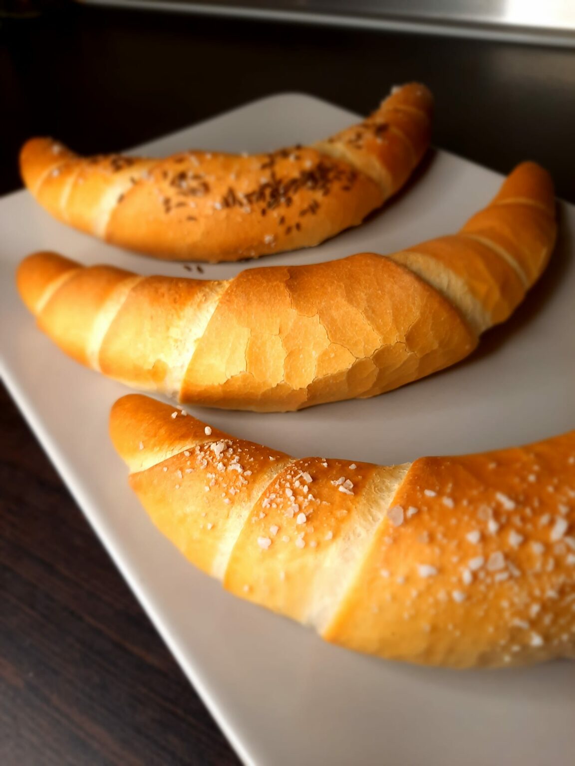 KIFLI ♥️ Igen az a csupa nagybetűs Békebeli ropogós kifli, ami ...